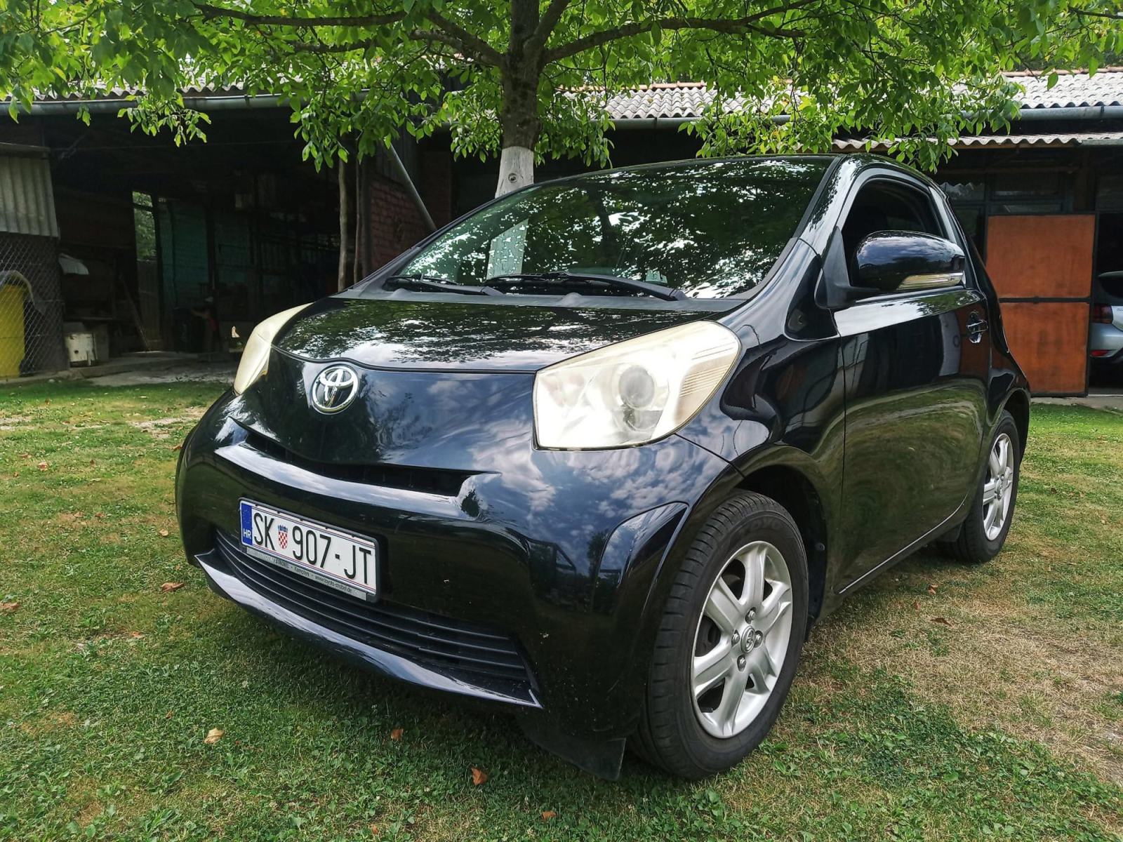 Toyota iQ 1,0 VVT-i, 2009 god.