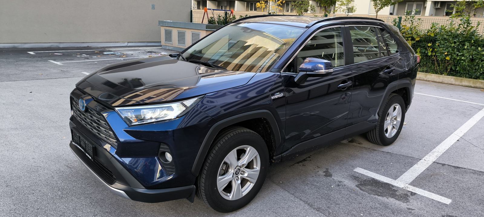 Toyota RAV4 2,5, HYBRID 4*4, SAMO 23.000km, KAO NOV, 2021 god.