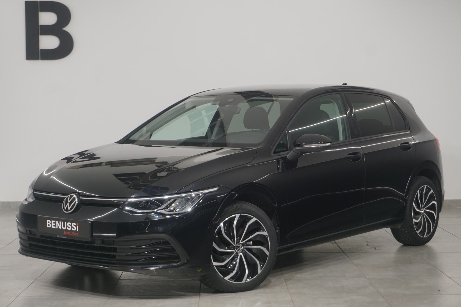 VOLKSWAGEN GOLF VIII 2,0 TDI LIFE, 2020 god.