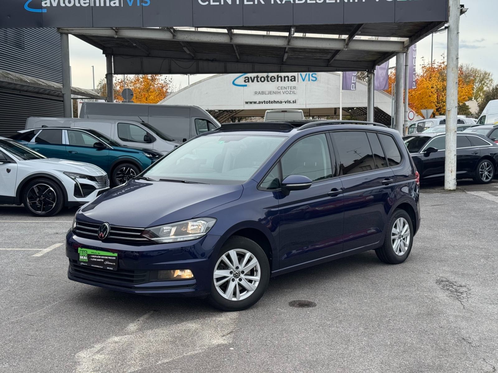Volkswagen Touran 1.5TSI Comfortline 7sed.|Gr.sed.|Pano.- V PRIPRAVI ...