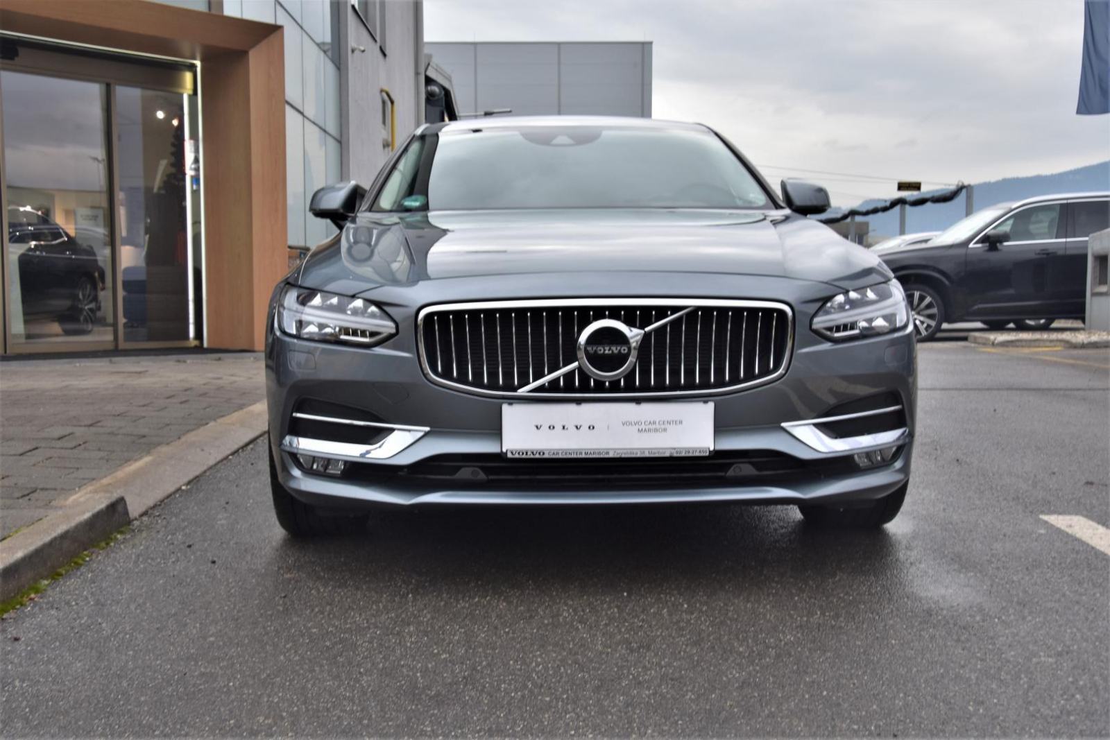 Volvo S90 T4 INSCRIPTION AUT., 2018 god.