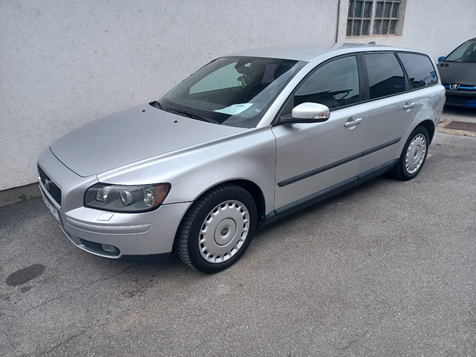 Volvo V50 2,0 D na ime kupca do reg. HR AUTO KLIMA PDC kartice/rate ...