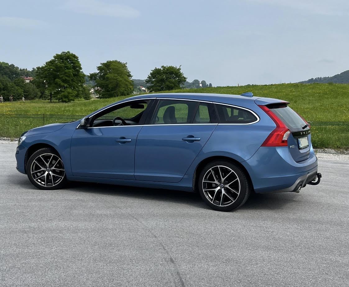 Volvo V60 D3 R DESIGN, 2015 god.