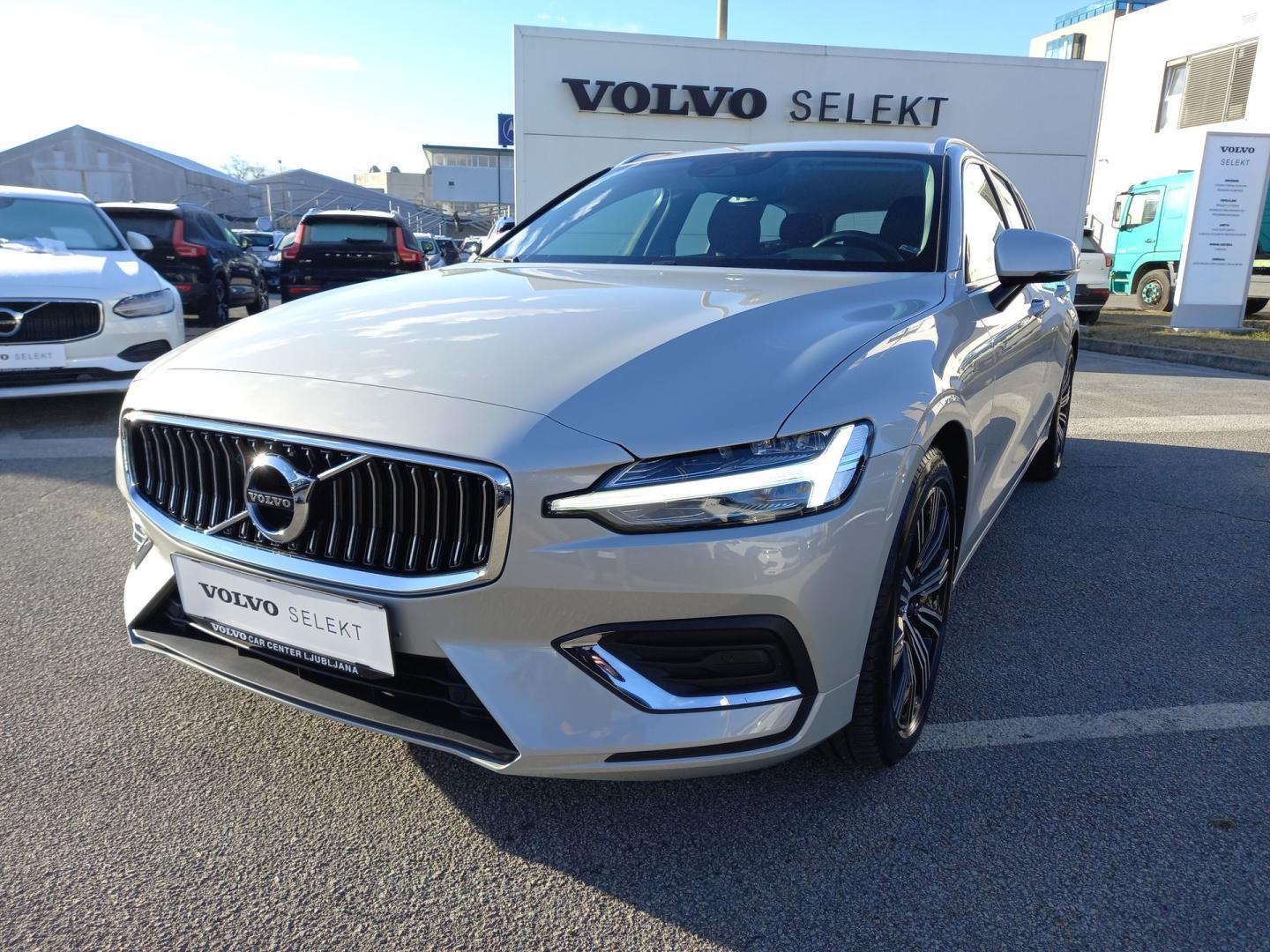 Volvo V60 T6 AWD INSCRIPTION, 2019 god.