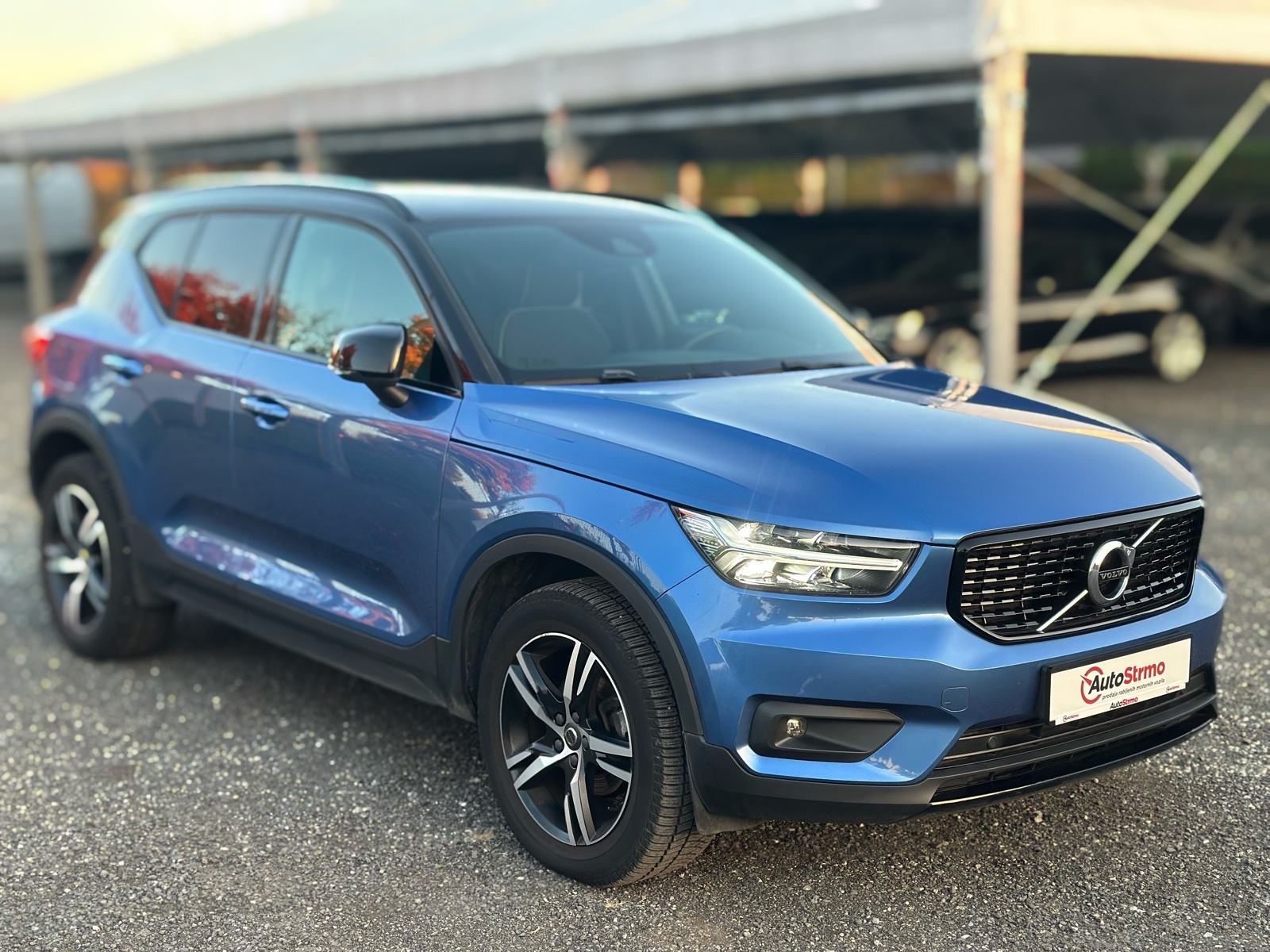 Volvo XC40 D3 | R-DESIGN | Jamstvo 12mj. REZERVIRANO, 2018 god.