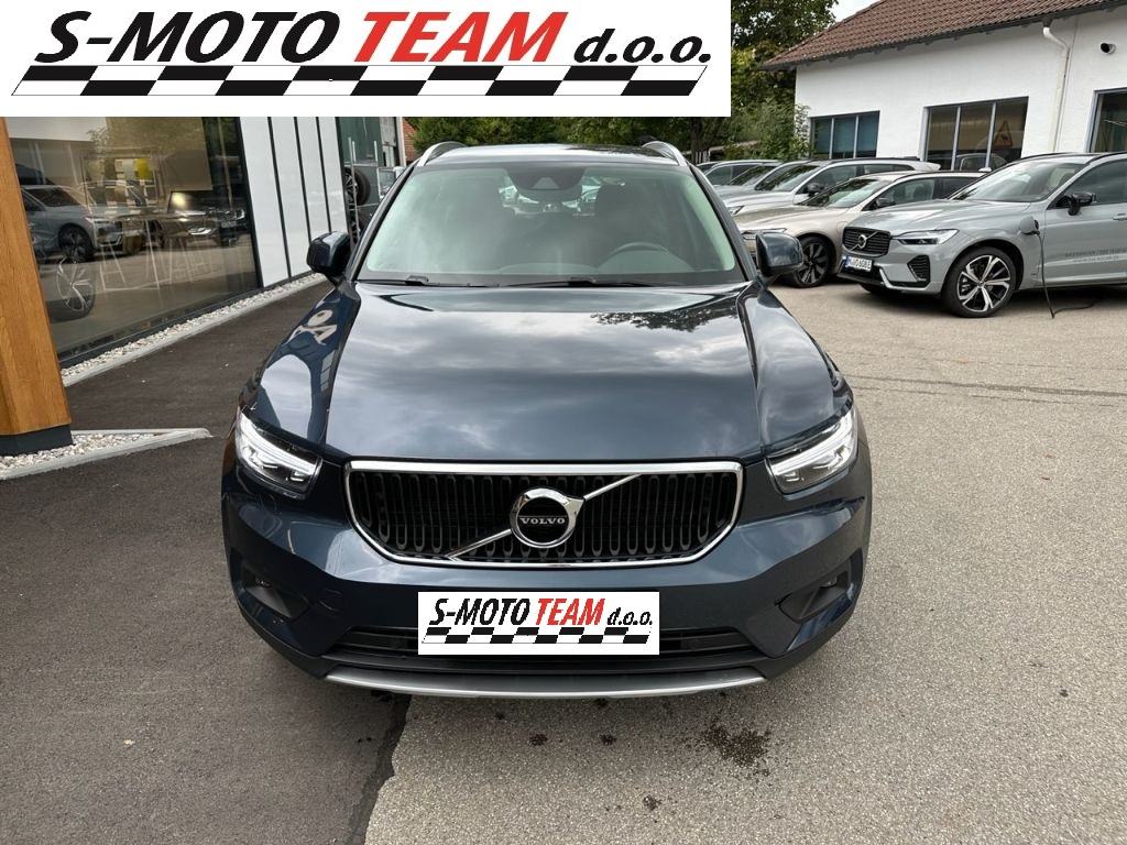 Volvo XC40 D4 AWD Momentum Pro EU6d-Temp Allrad Navi d, 2020 god.