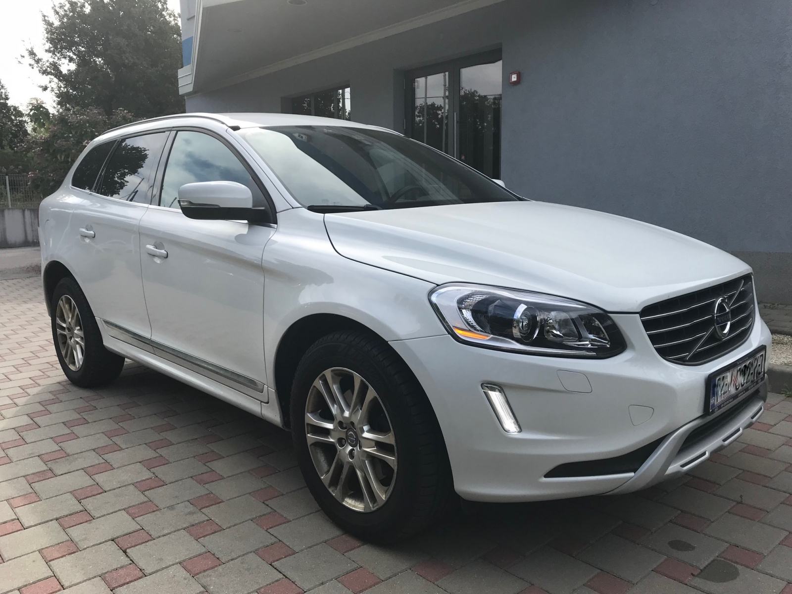 Volvo XC60 AWD D4 - novi model !, 2013 god.