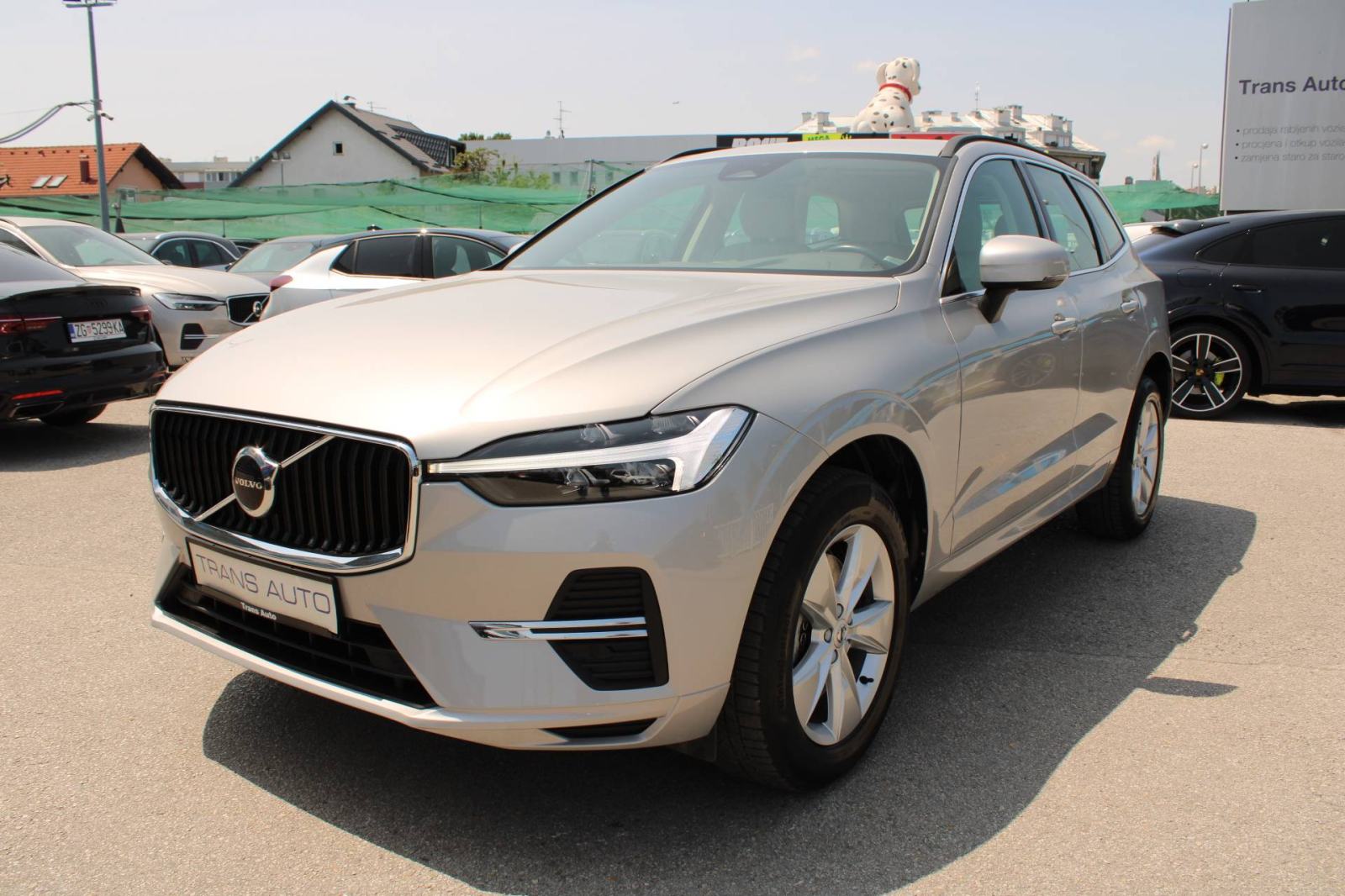 Volvo XC60 B4 2.0D AUTOMATIK *LED, NAVIGACIJA, KAMERA*, 2022 god.