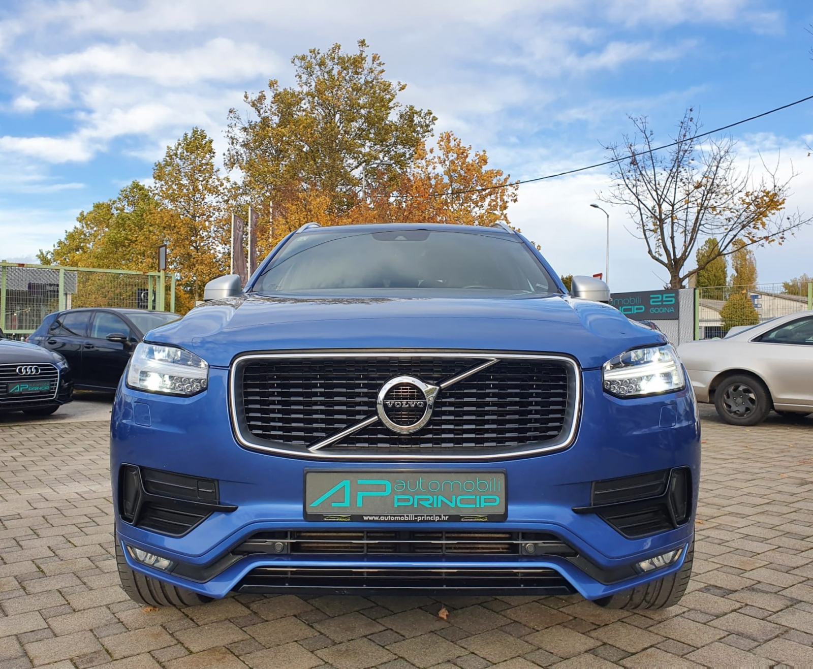 Volvo XC90 D5 AWD Geartronic R-Line, 2016 god.