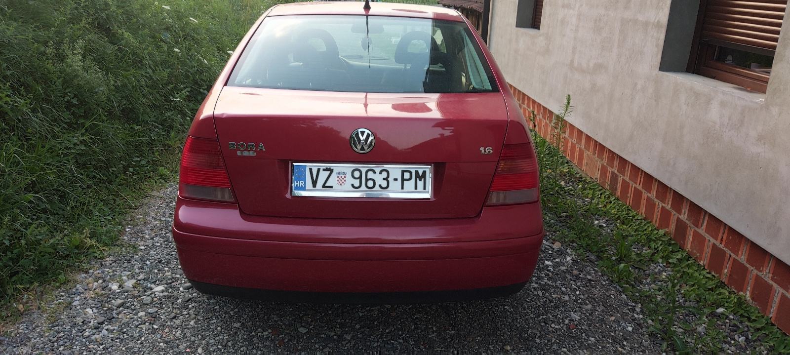 VW Bora 1,6, 2001 god.