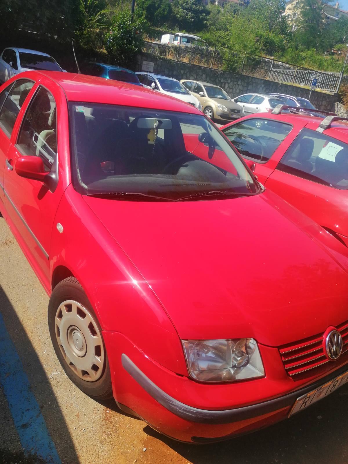 VW Bora 1,6, 2000 god.