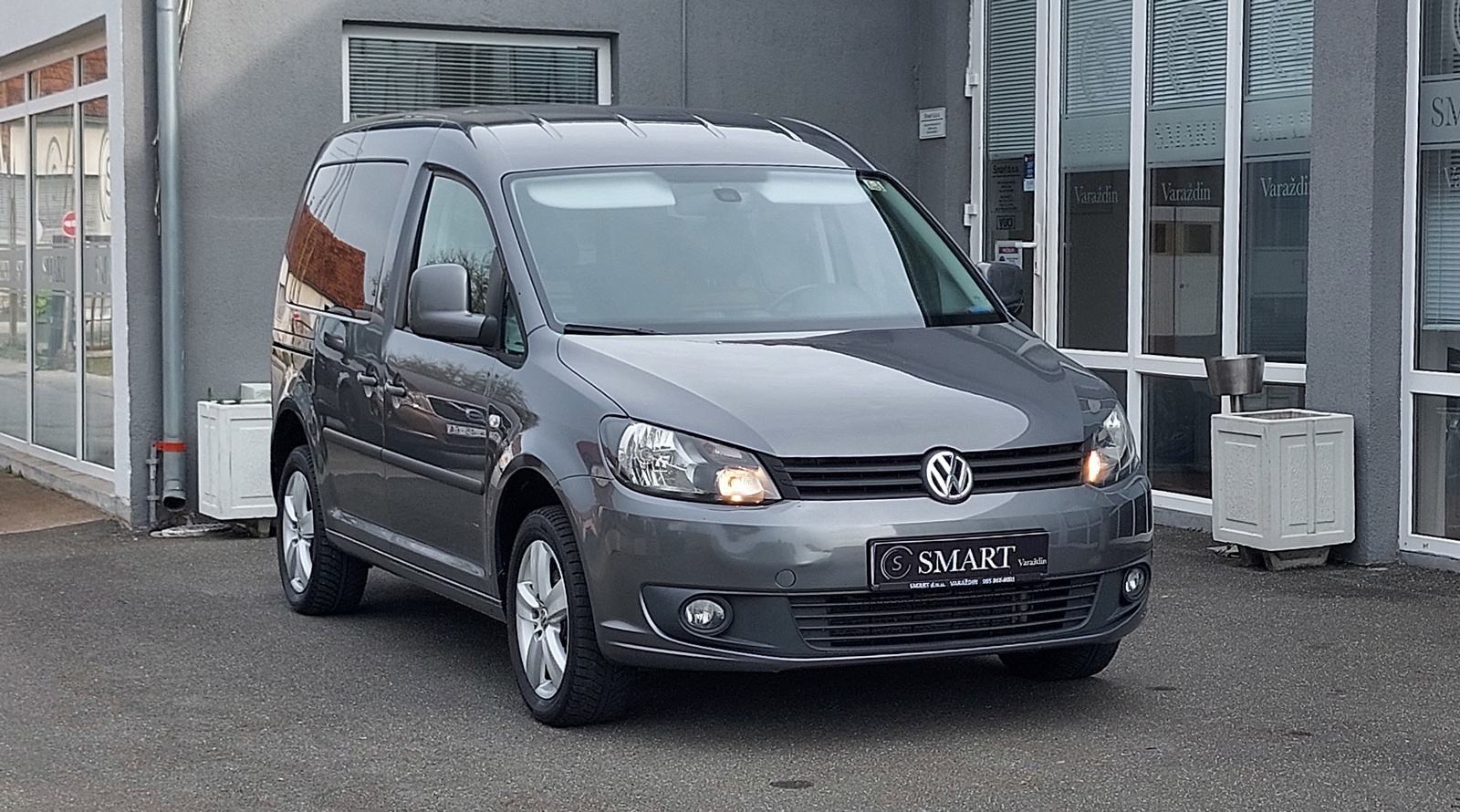 VW Caddy Life 1,6 TDI DSG (7-brzina), 2013 god.