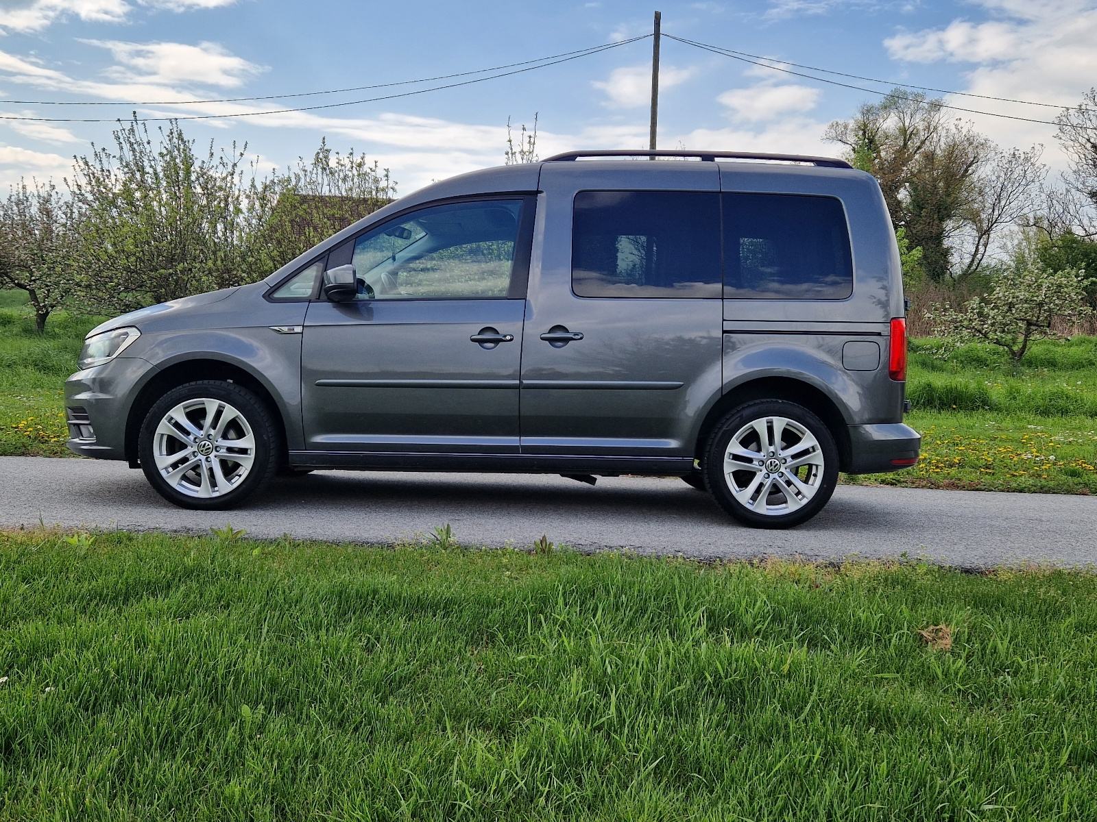 Schone Vw Caddy 2 0 Tdi Fotos