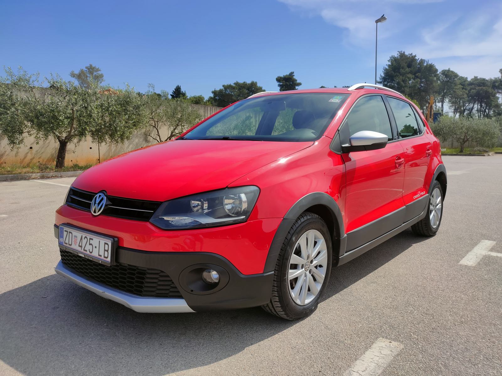 VW Cross Polo 1,6 TDI, 90 KS, odličan DSG automatski mjenjač, 2011 god.