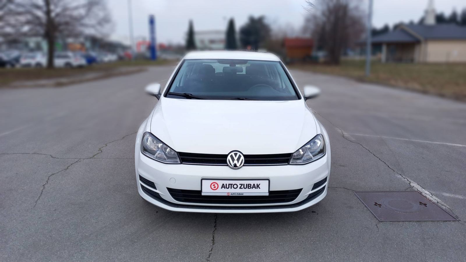 VW Golf 1,6 TDI Bluemotion Trendline 5 vrata, 2016 god.