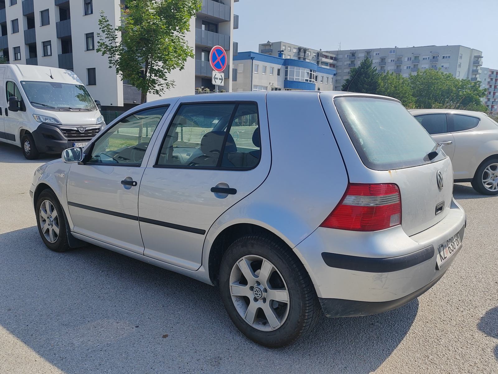 VW Golf 4 • 1,9 TDI • 66kW • 2004g •, 2004 god.
