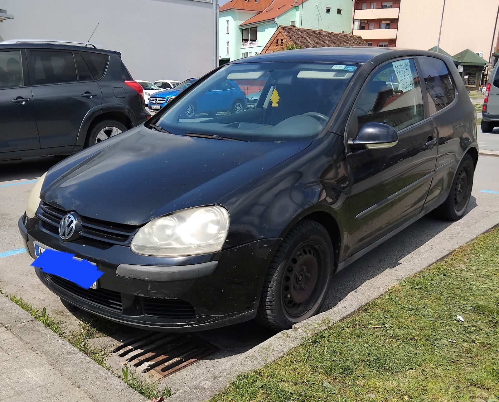 VW Golf 5 1,6, 2004 god.