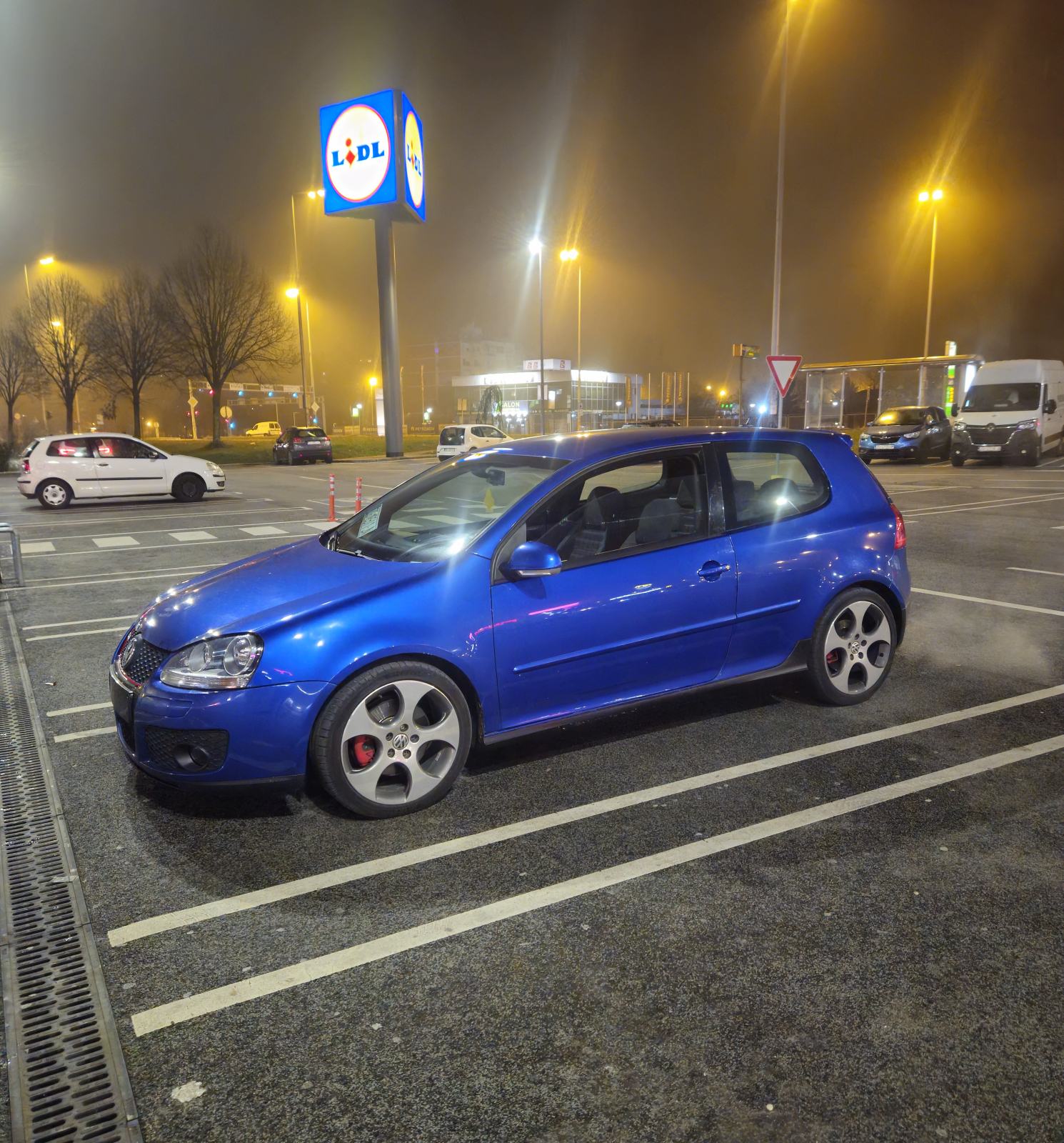 VW Golf 5 GTI 2,0 TFSI, DSG 90.000TKM!!, 2007 god.