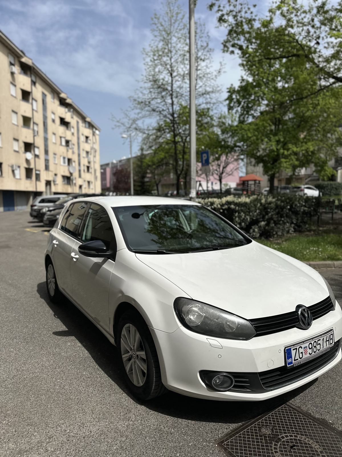 VW Golf 6 2,0 TDI BLUEMOTION *STYLE* *WEBASTO*, 2011 god.