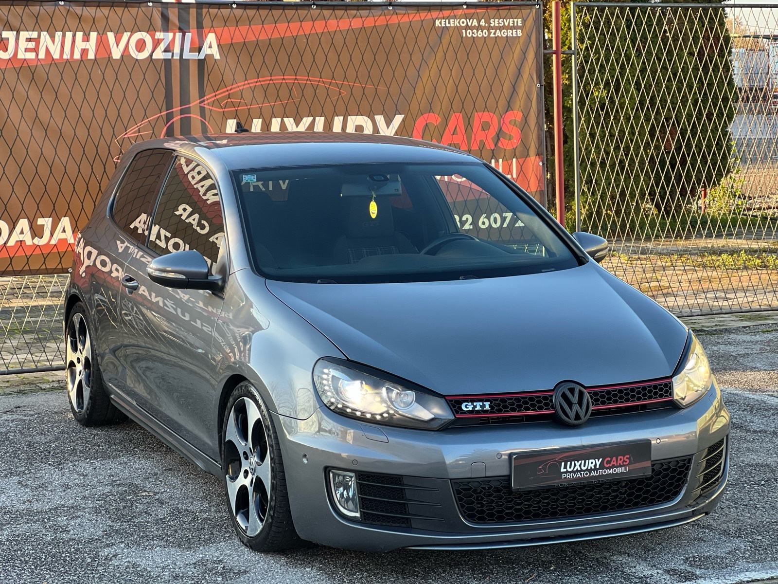 VW Golf 6 2,0 TSI Gti Dsg F1 300ks Pop&bangs ,bixenon,Mf volan,alu 18 ...