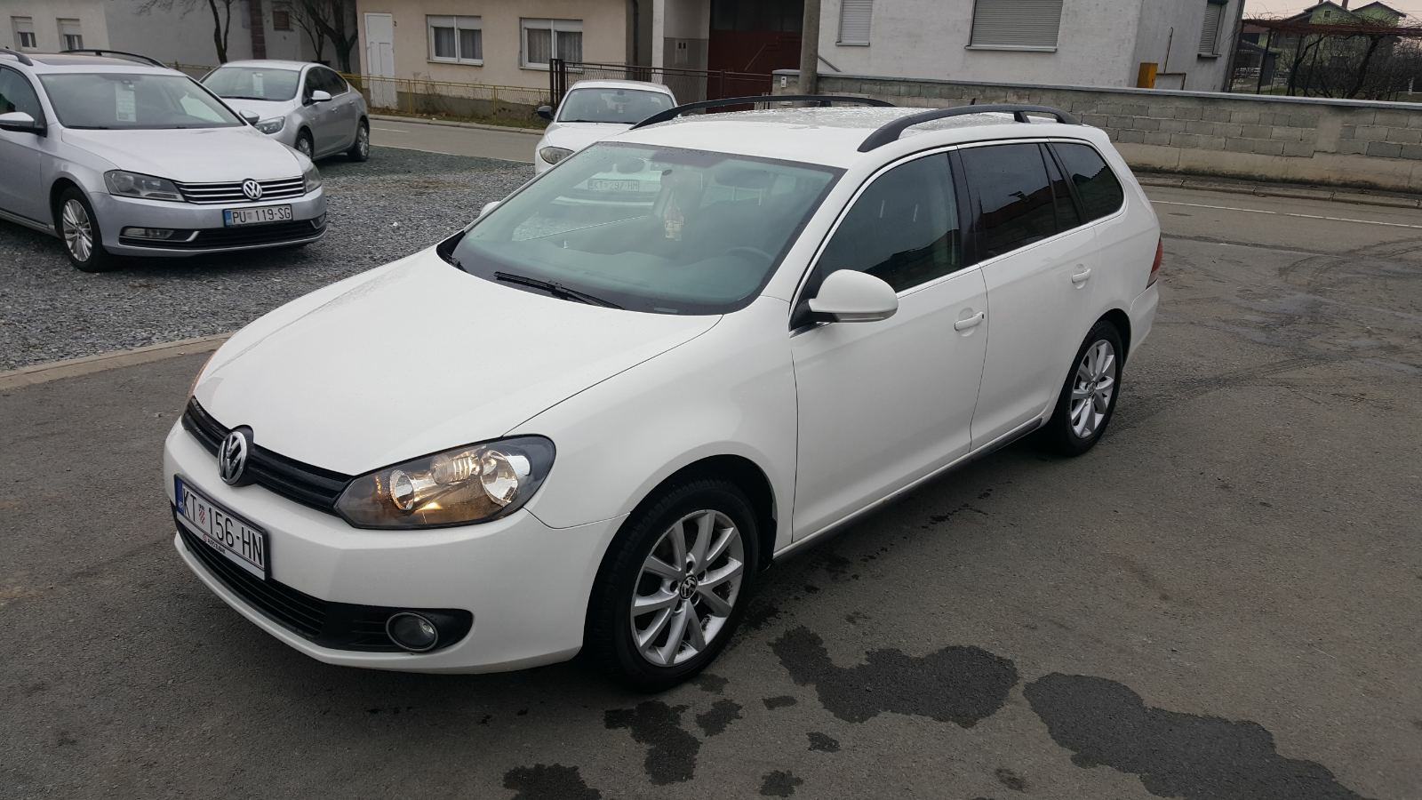VW Golf 6 karavan 1,6 TDI napravljen VELIKI I MALI SERVIS !!!, 2012 god.