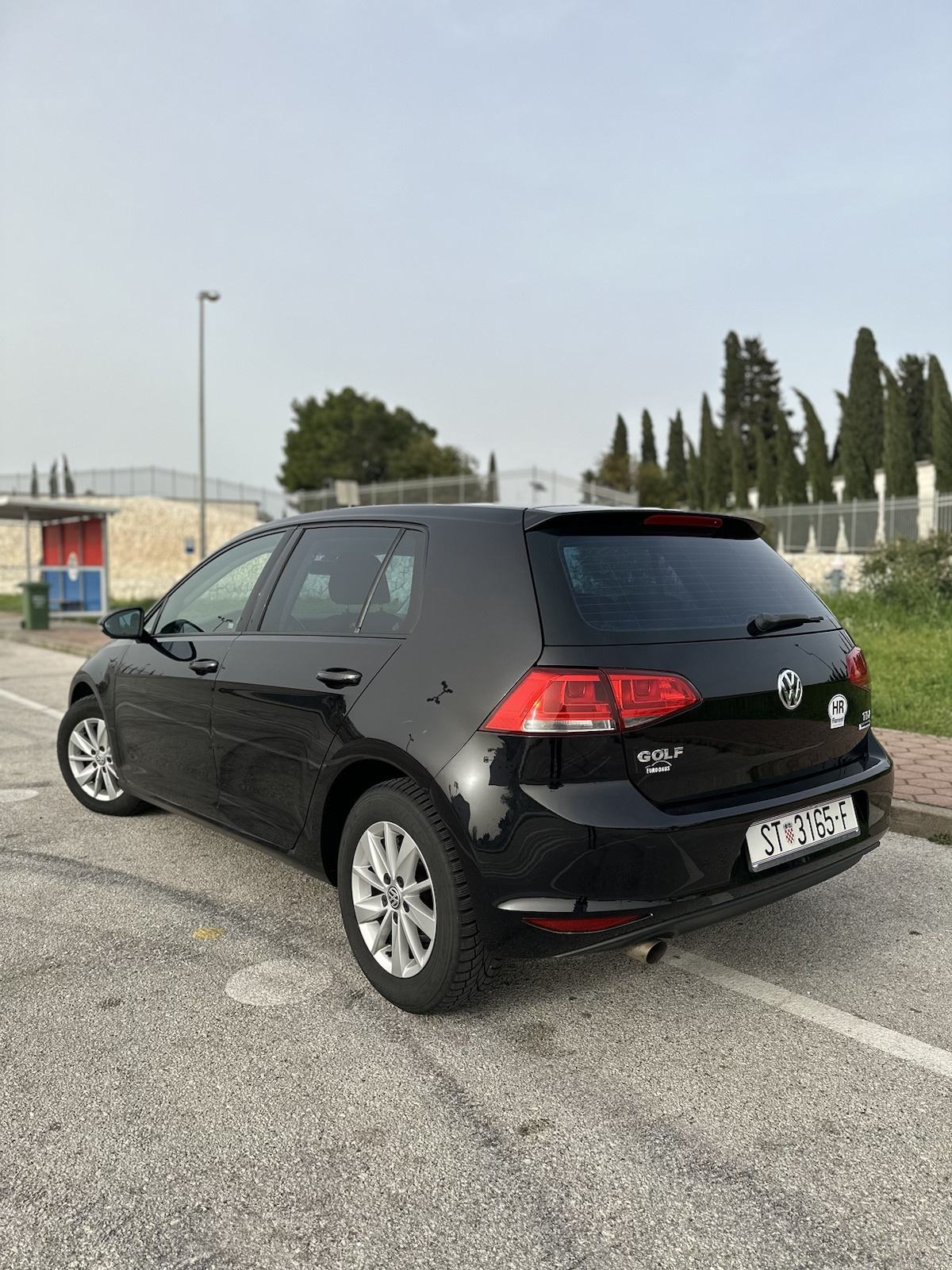 VW Golf 7 1,6 TDI automatik PRILIKA!! 10500€, 2016 god.