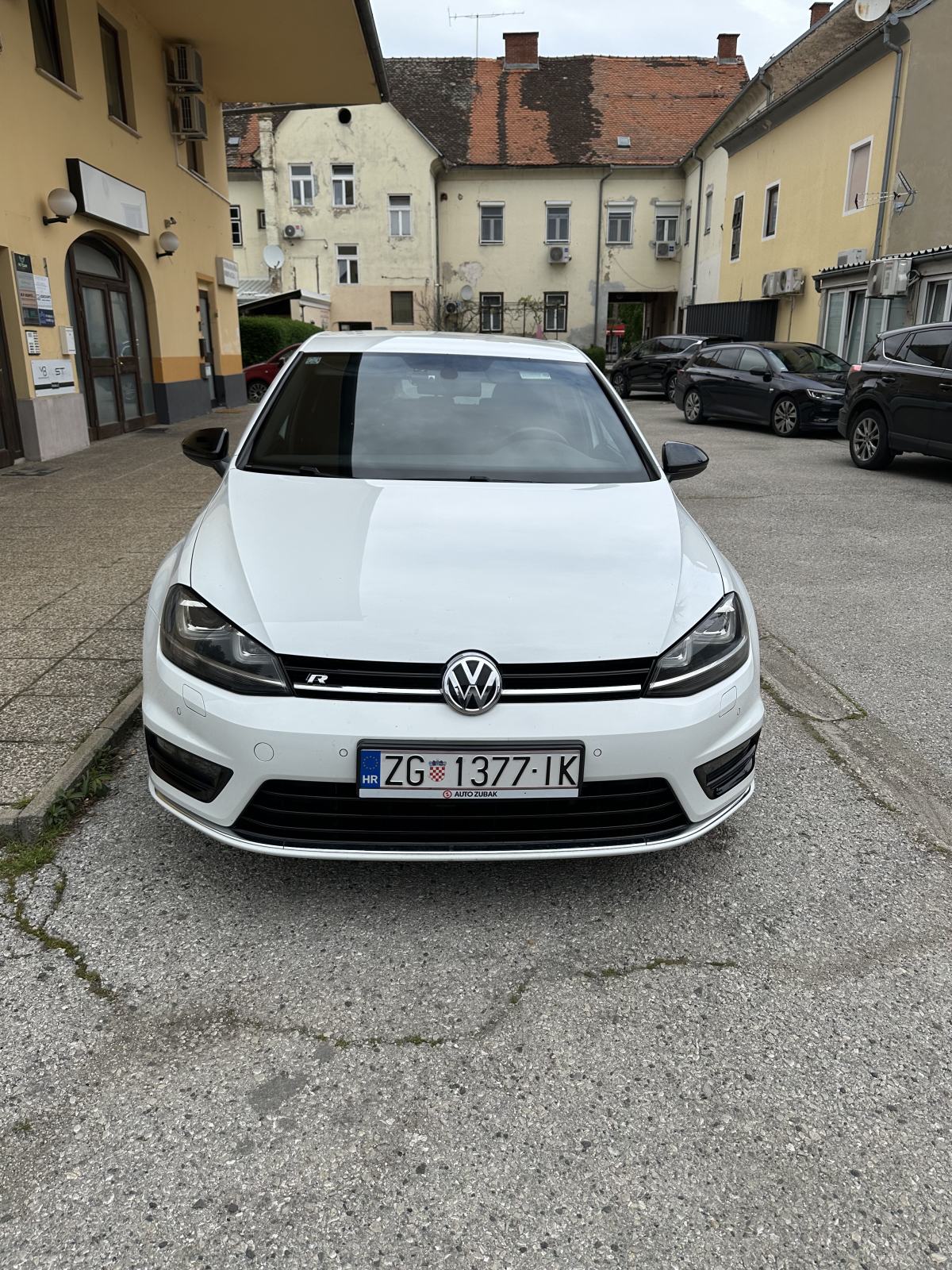VW Golf 7 1,6 TDI R-LINE, 2015 god.