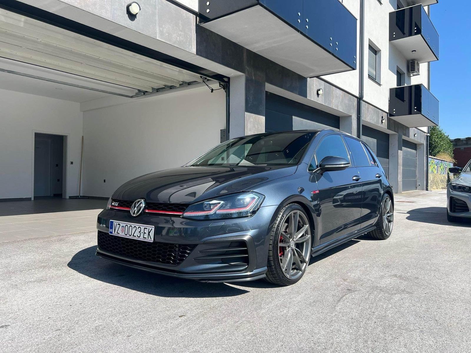 VW Golf 7 2,0 GTi automatik, 2019 god.