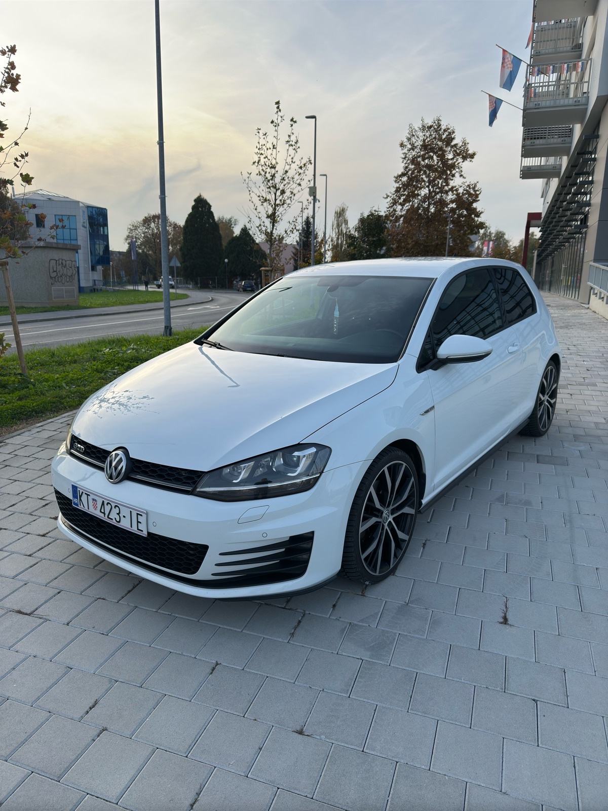 VW GOLF 7 GTD 2.0TDI 135kw 2015g LED NAVI, 2014 god.