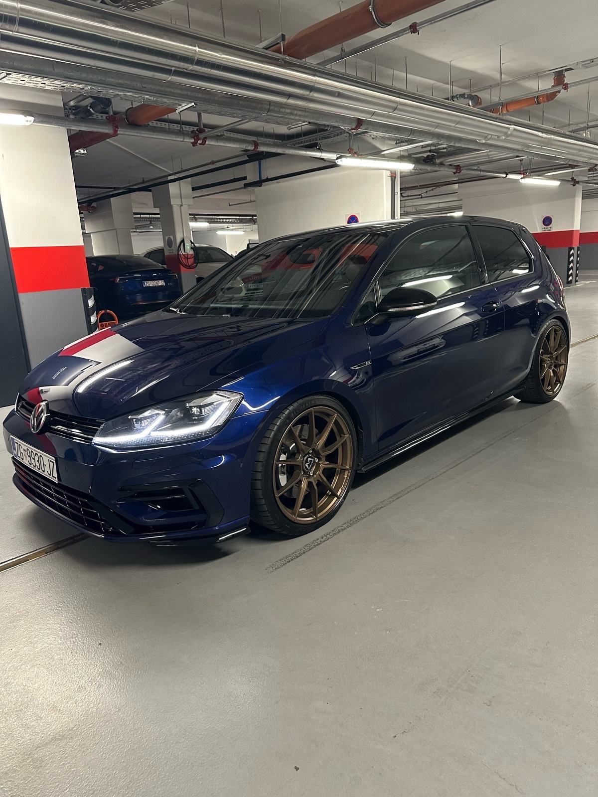VW GOLF 7.5R DAZA 2.5 TFSI, 2017 god.