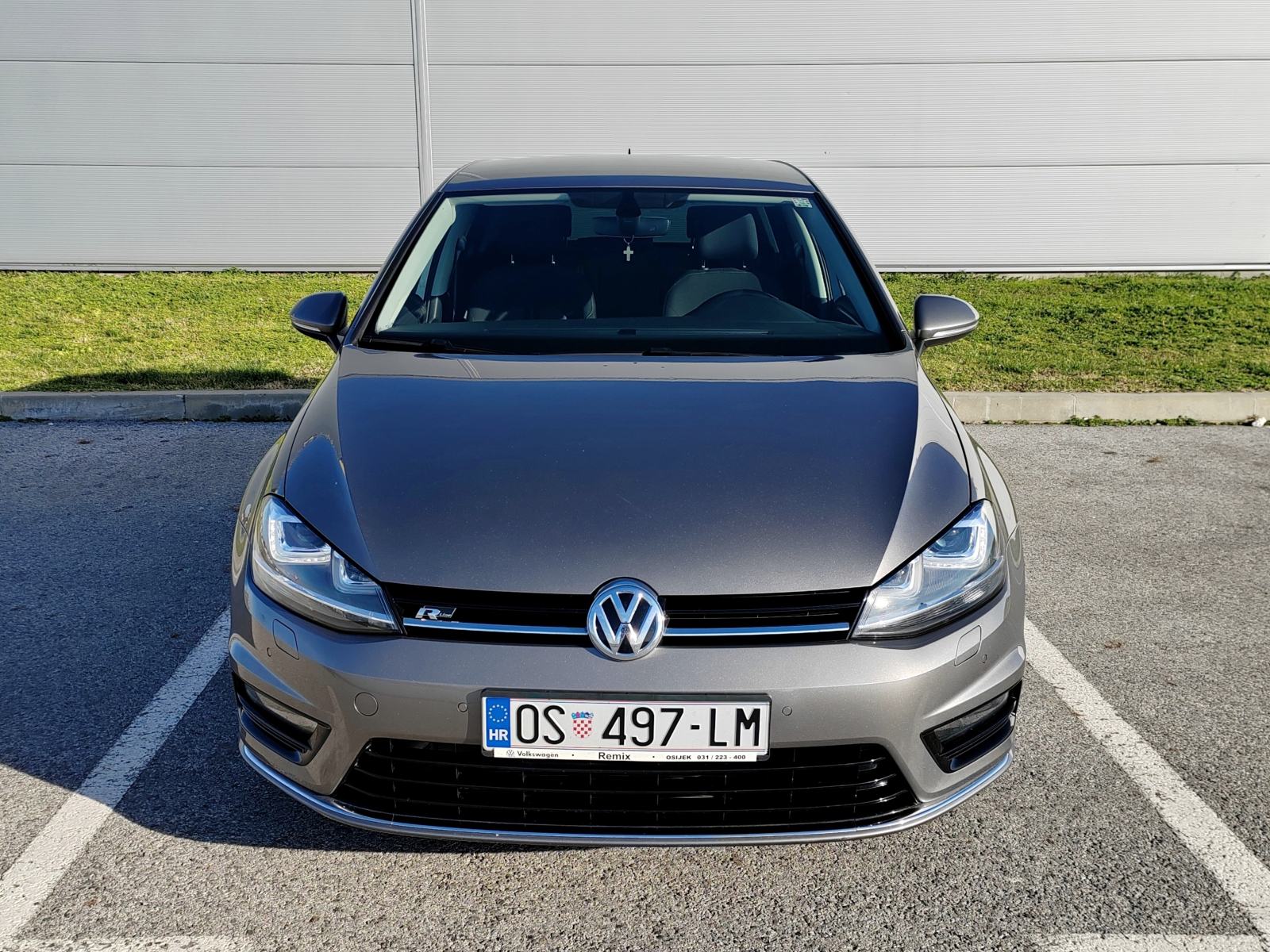 VW Golf 7 R-Line 1,6 TDI ****1.VLASNIK, KAO NOV! ****, 2016 god.