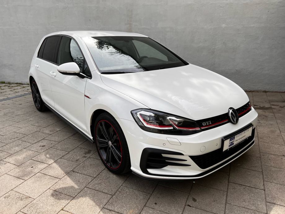 VW Golf 7.5 2,0 GTI DSG ***KOŽA, LED MATRIX, KEYLESS, PERLA***, 2018 god.