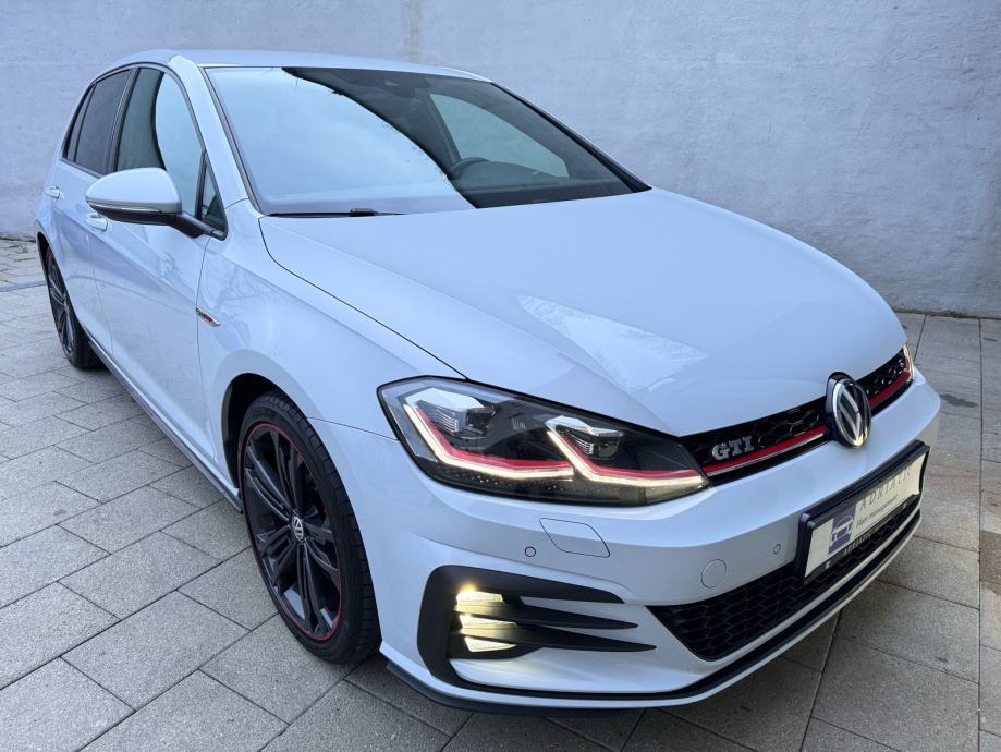 VW Golf 7.5 2,0 GTI DSG ***KOŽA, LED MATRIX, KEYLESS, PERLA***, 2018 god.