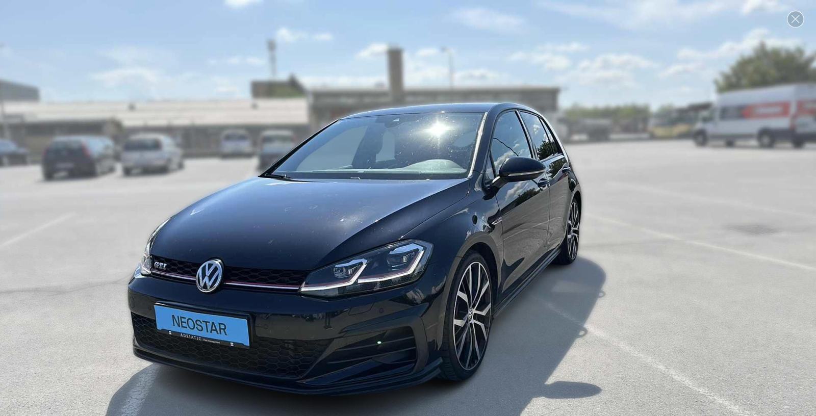 VW Golf 7.5 2,0 GTI DSG*LED MATRIX*LANE ASSIST*ACC*AMBI LIGHT*NAVI*PDC ...