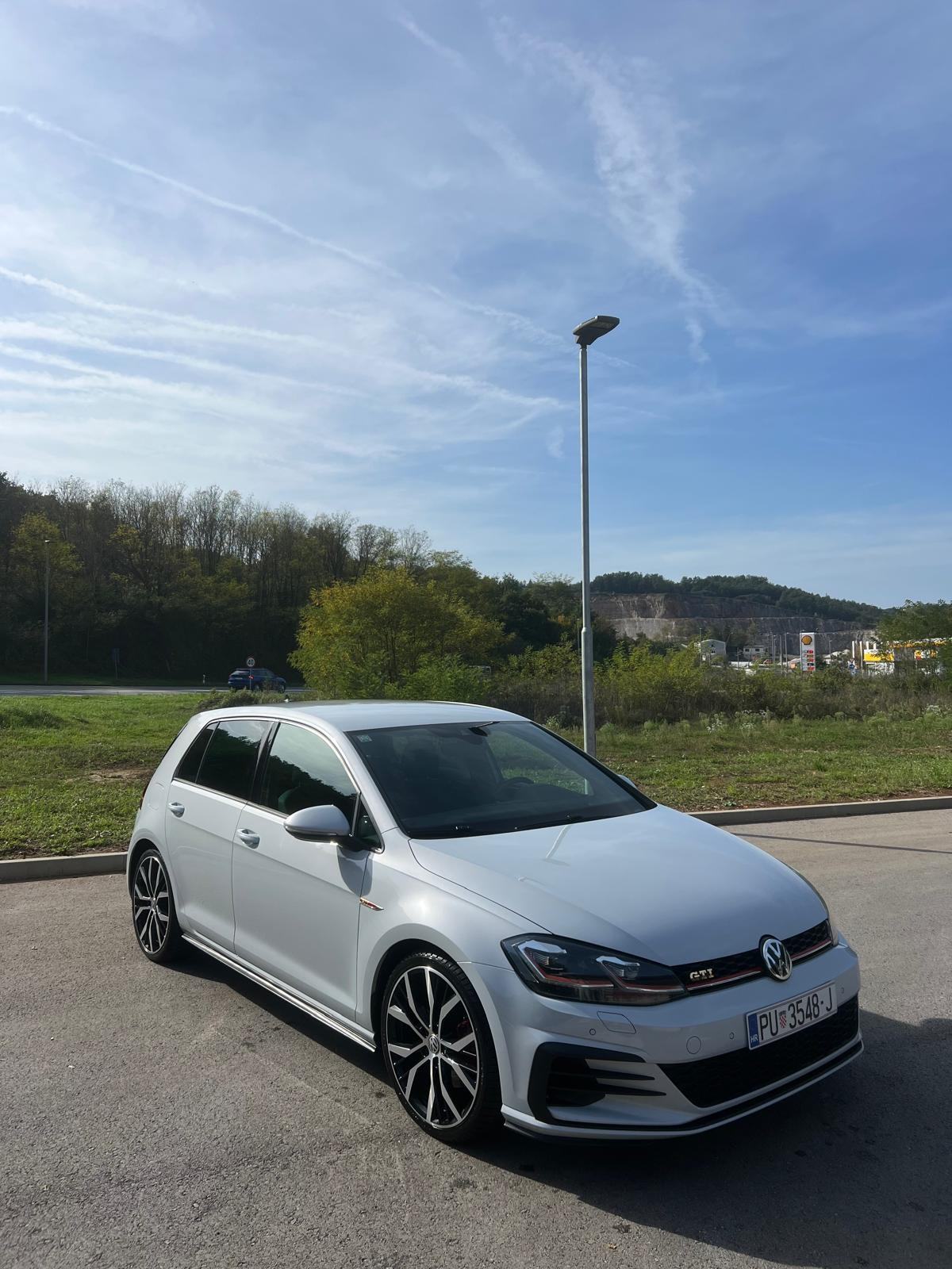 VW Golf 7.5 GTI, DSG, 2017 god.