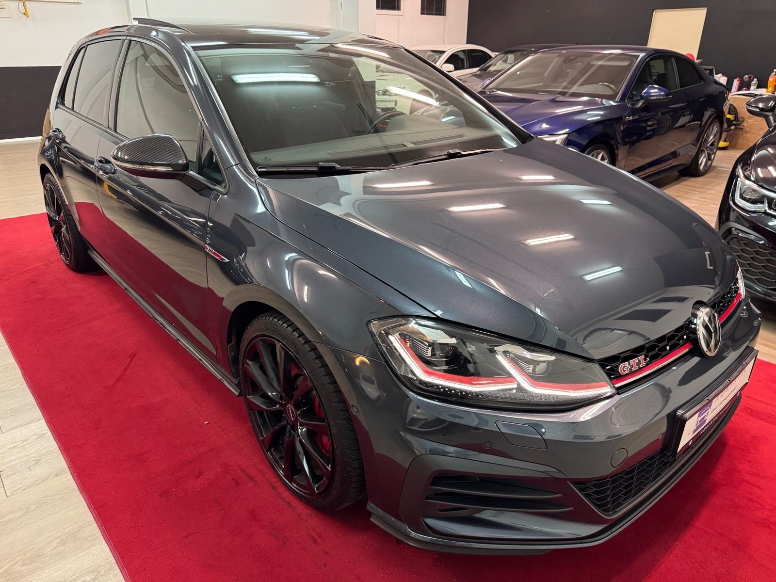 VW Golf 7.5 GTI Performance DSG **VIRTUAL, HONEYCOMB, KEYLESS, PANO ...