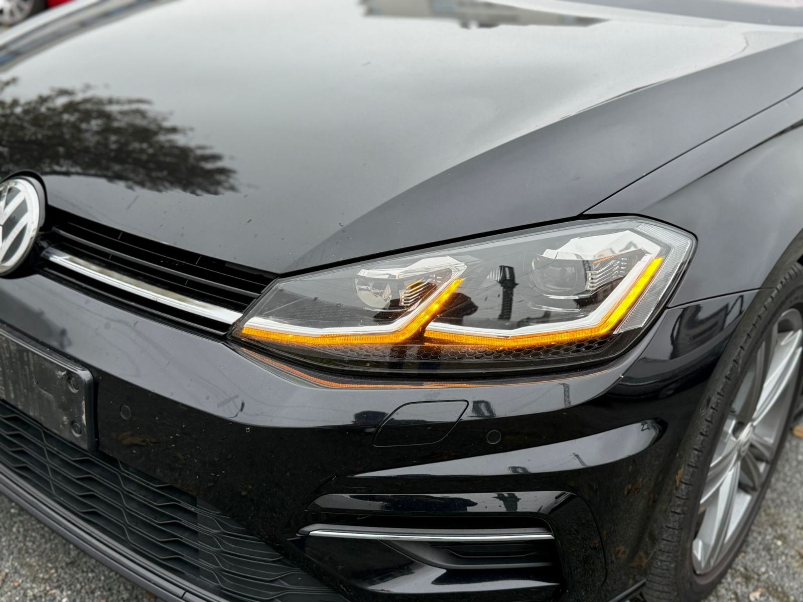 VW Golf 7.5 //R-Line__12.mj.2019. DIGITAL COCKPIT, 2019 god.