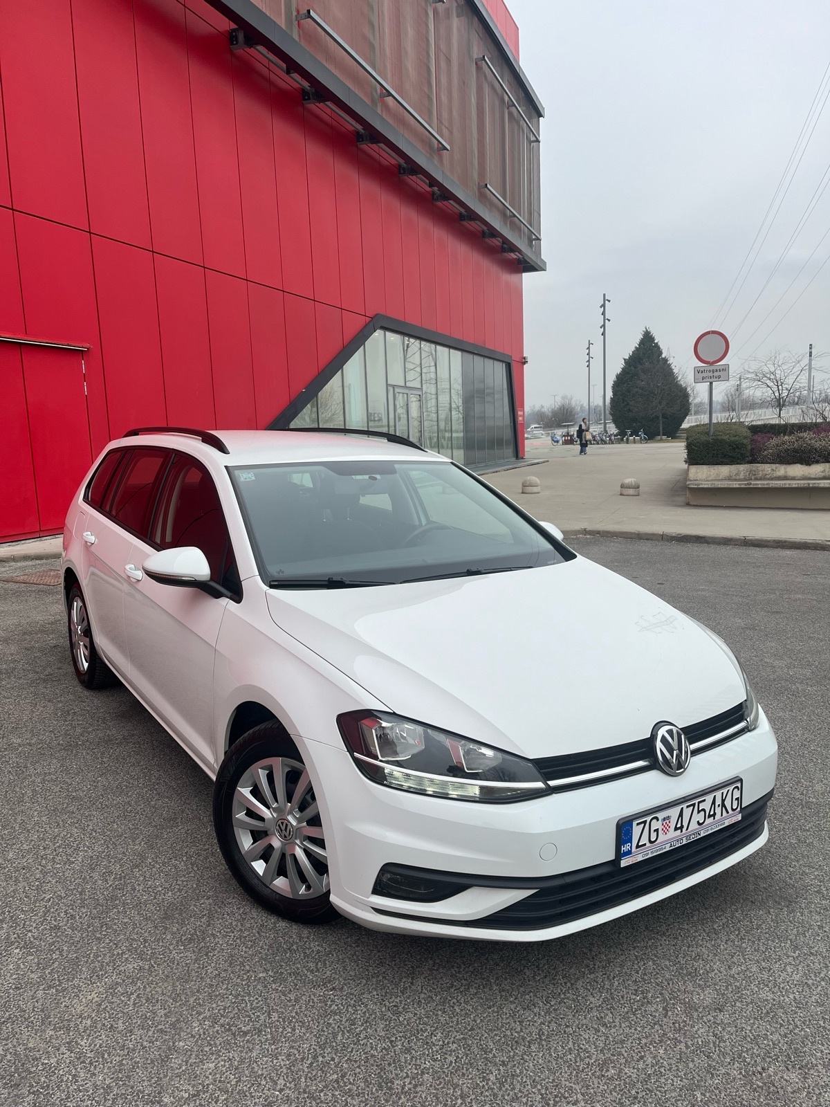 VW Golf 7.5 Variant 1,6 TDI BMT Euro6, 2017 god.