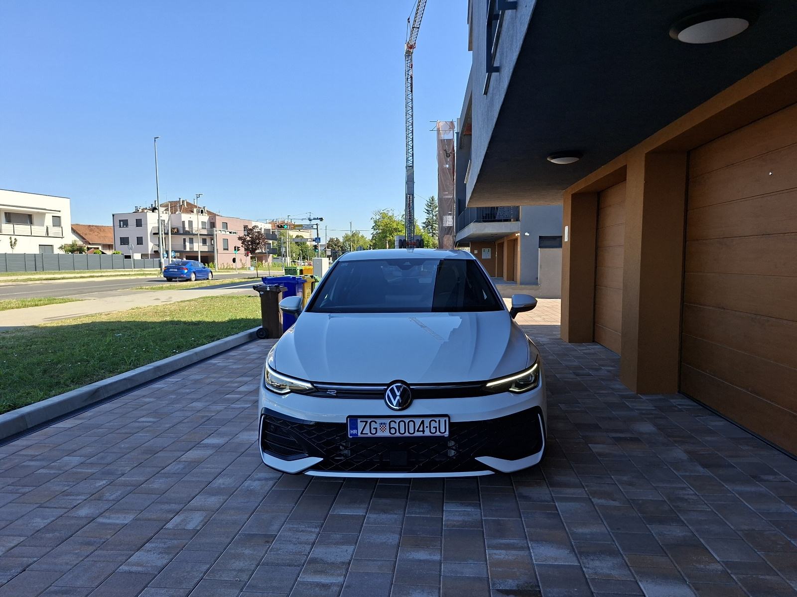 VW NOVI Golf 8,5 ,R-LINE1,5 TSI, 2024 god.