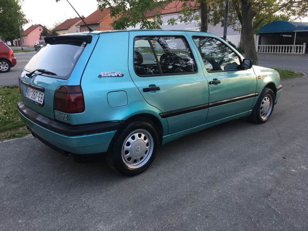 VW Golf III GL TDI REG 11MJ ODLICAN, 1993 god.