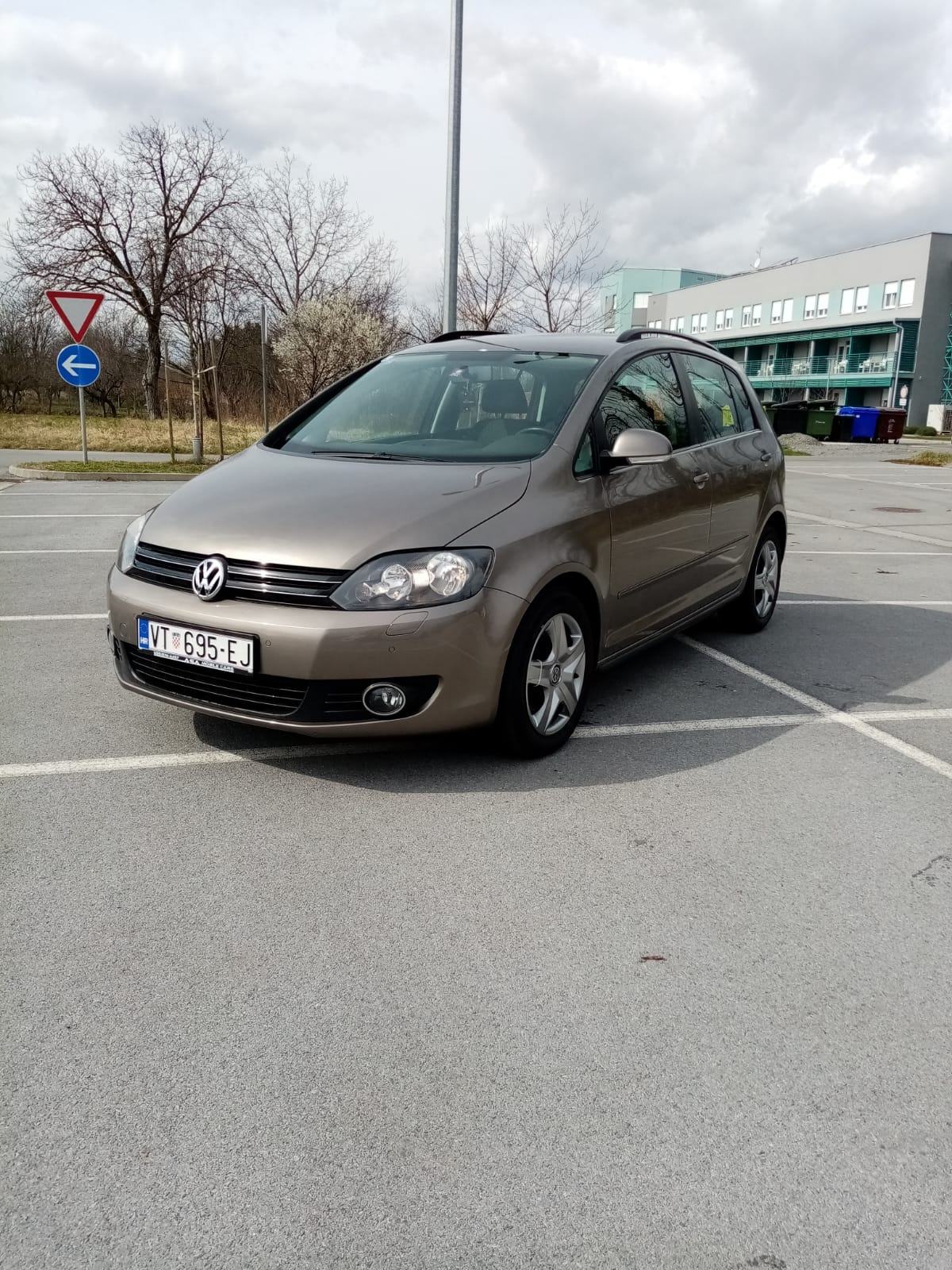 VW GOLF PLUS 1.6TDI TOP STANJE 1.vl SERVISNA REG 1G, 2010 god.
