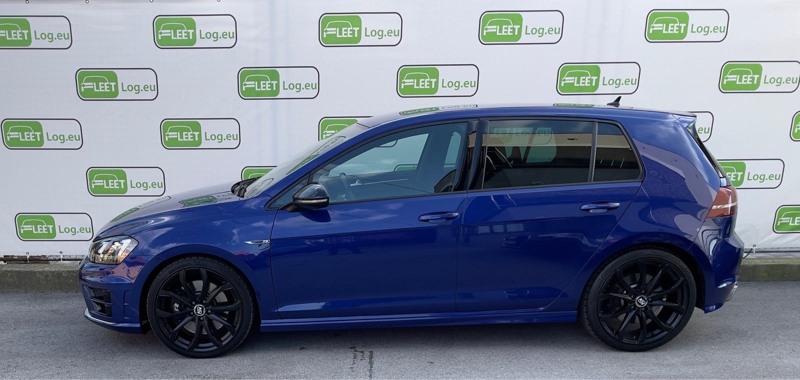 VW GOLF VII R 4MOTION XENON 19 NAVI DISCOVERY PRO DCC KAMERA PDC KOŽA ...