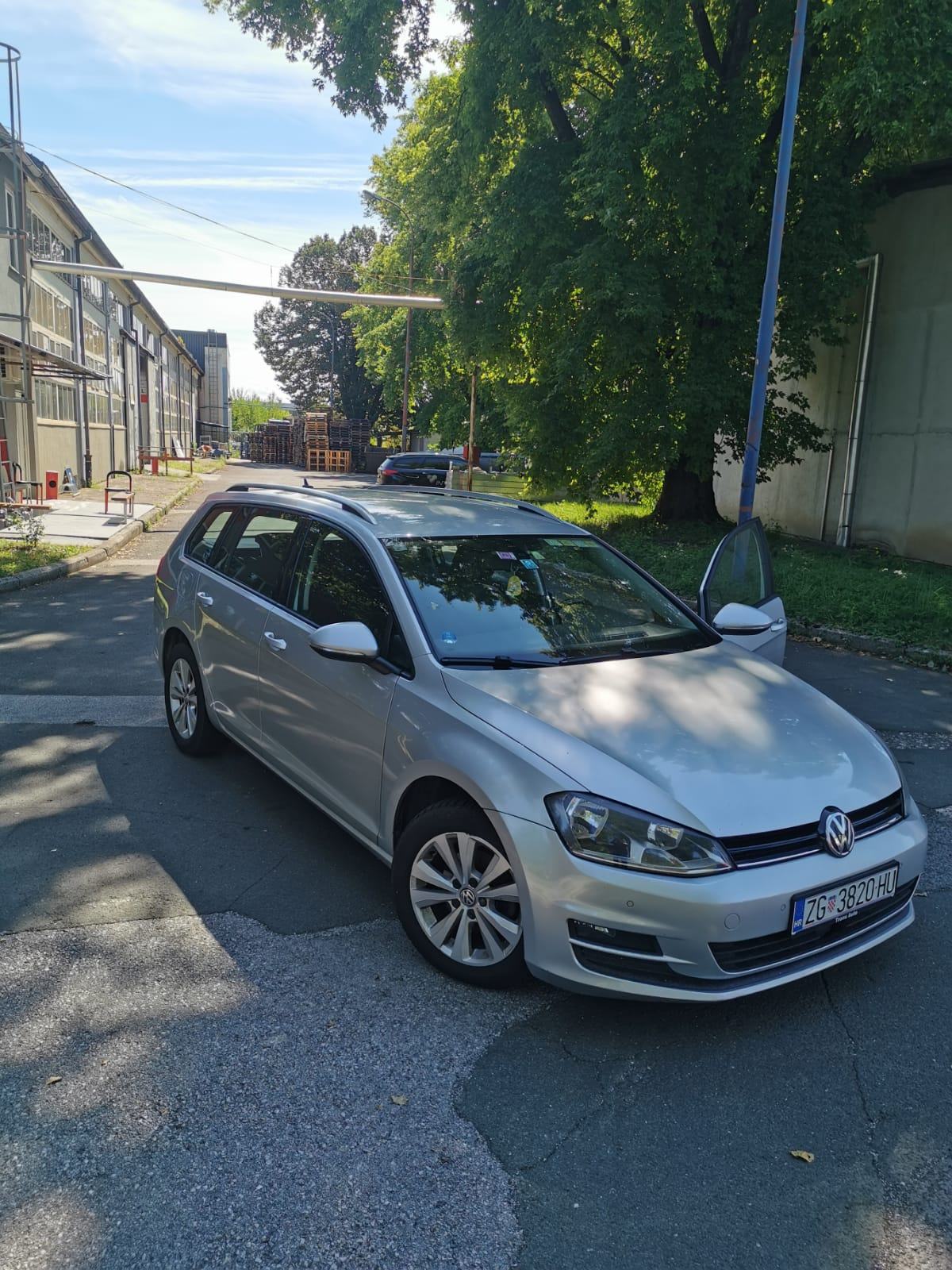 VW Golf VII VARIANT (karavan) 1,6 TDI BMT, 2013 god.