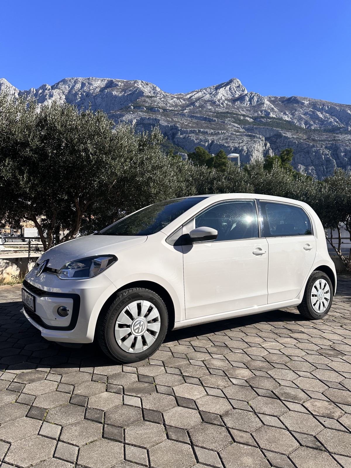 VW MOVE Up! 1,0 - 4 VRATA - U SUSTAVU PDV - A, 2018 god.