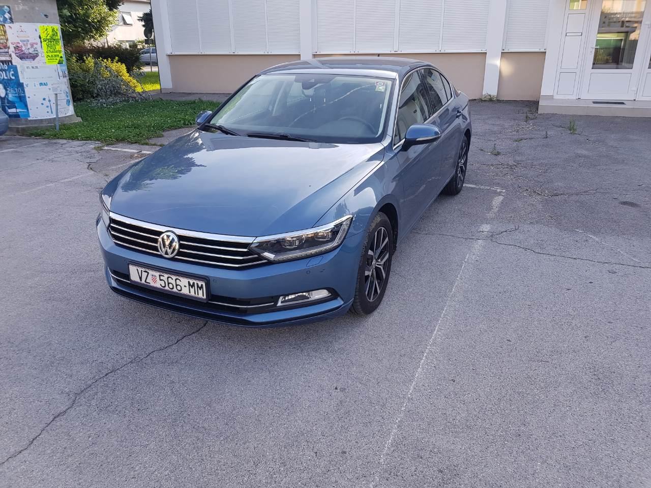 VW Passat 2.0 TDI, Harvard blue metallic, Comfortline + dod. oprema ...