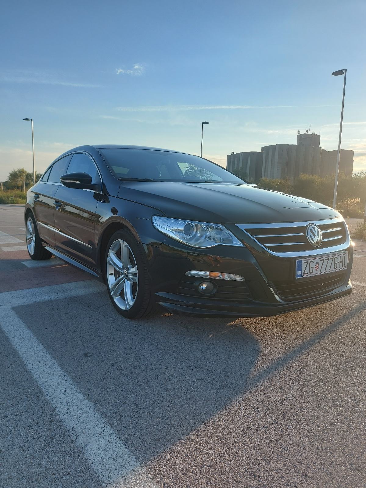 VW Passat CC 2,0 TDI R-Line 2011, 2011 god.