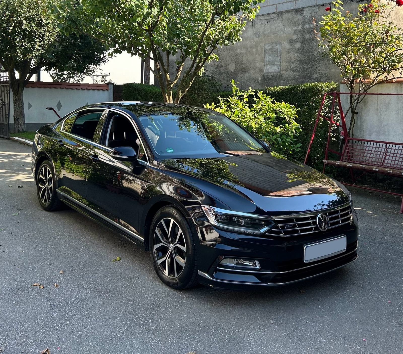 VW Passat R line 2.0 TDI, 2016 god.