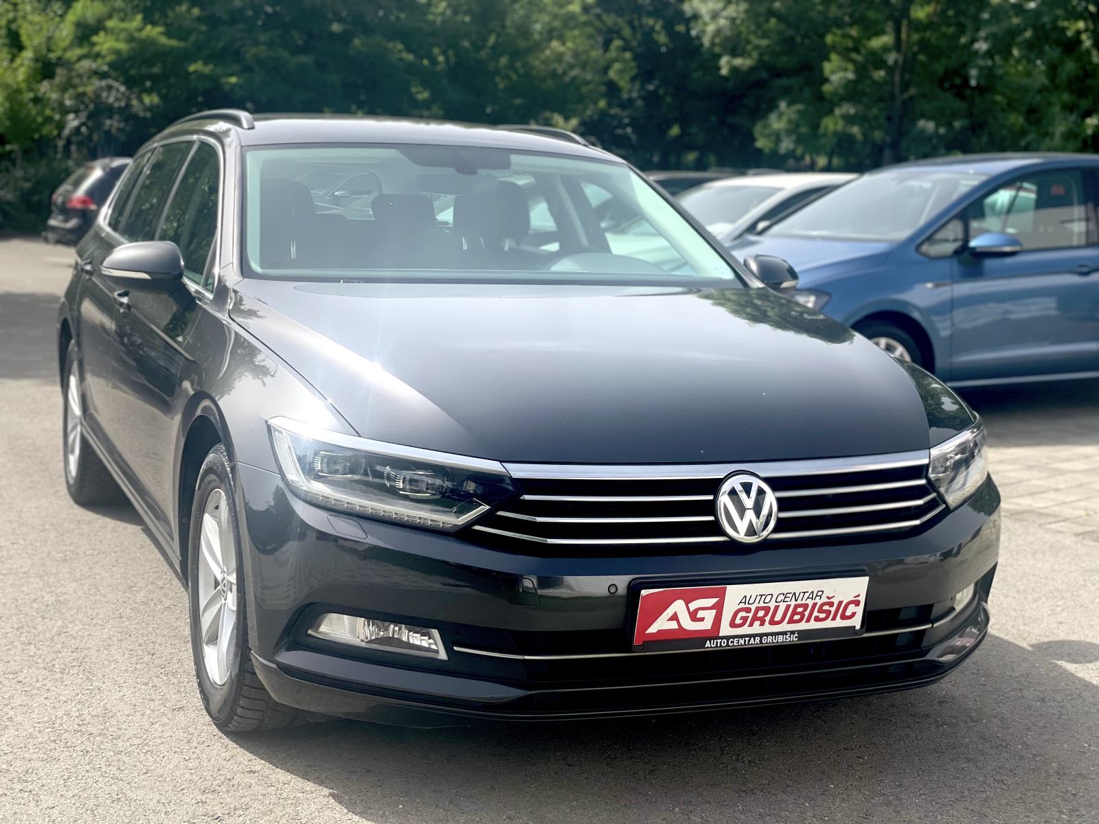 VW Passat Variant 2,0 TDI MATRIX Facelift *Top oprema!* *1.Vlasnik ...