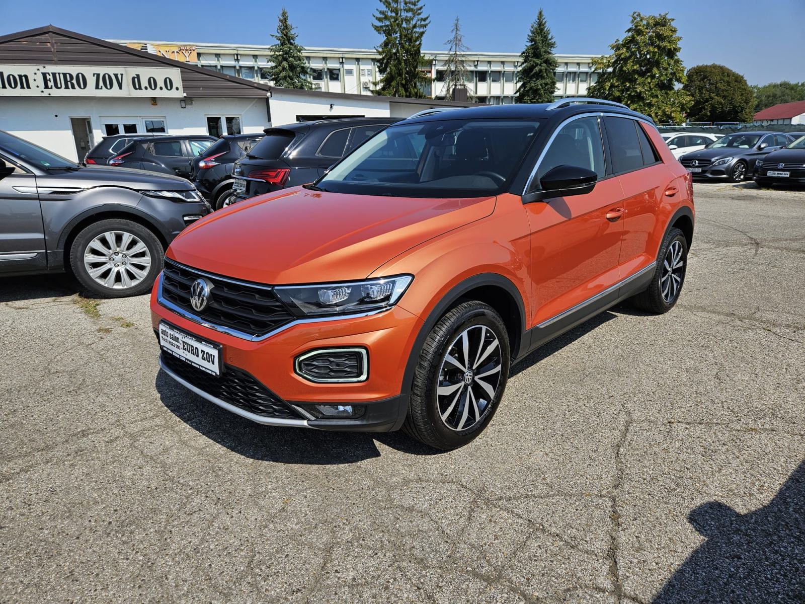 VW T-Roc 1,5 TSI DESING,NAVI,PDC,AUT.KLIMA,GR.SJEDALA,LINE ASSISTENT ...