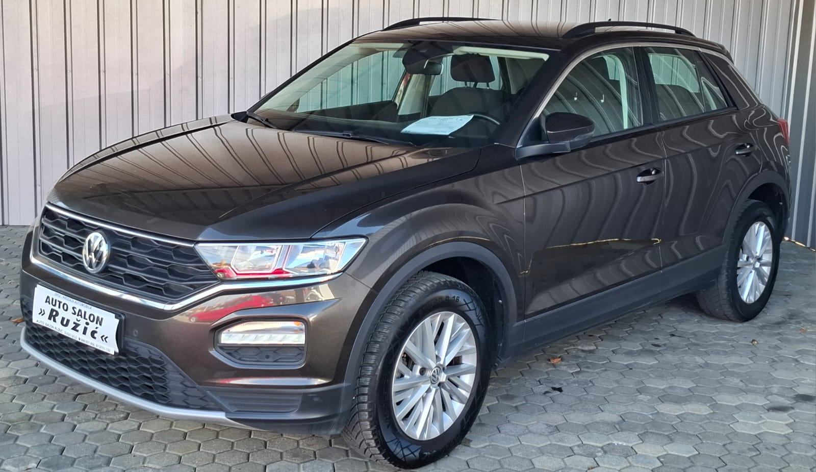 VW T-Roc 1,6 TDI Style Winter Pack KAMERA ALU NAVI TEMPOMAT*GARANCIJA ...